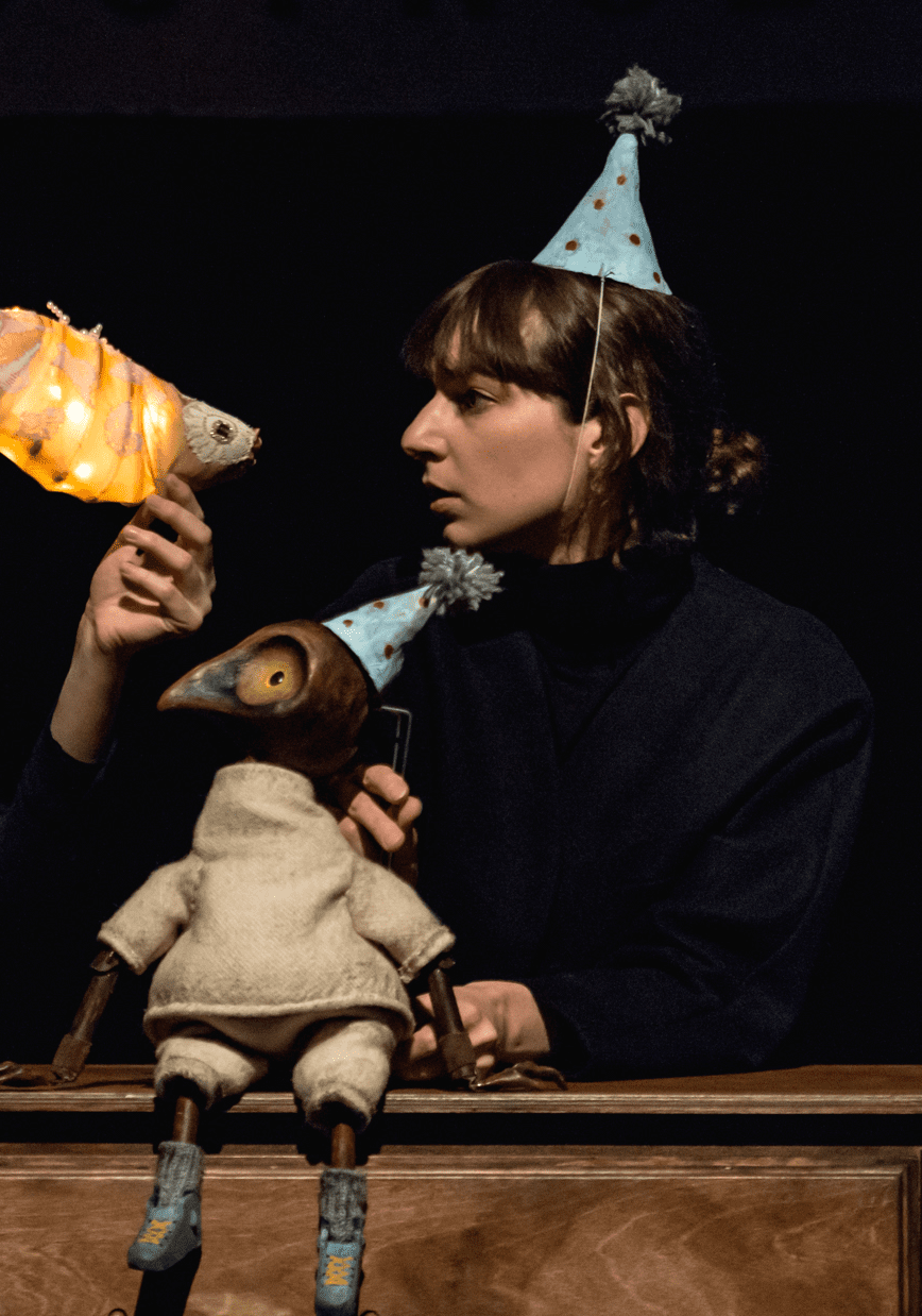 Julie Malenfant - Association québécoise des marionnettistes